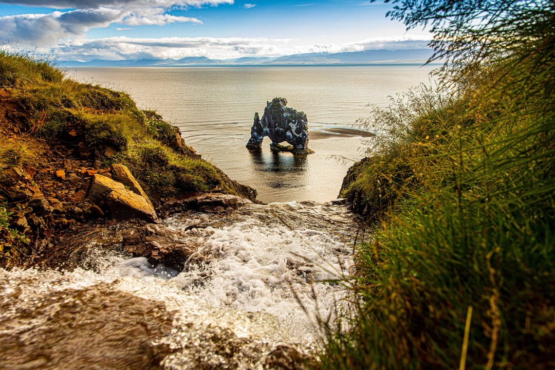 Hvítserkur: The Dragon of the North - Key to Iceland